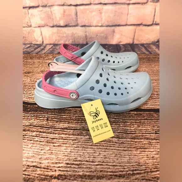 Joybees | Shoes | Joybees Clogs | Poshmark